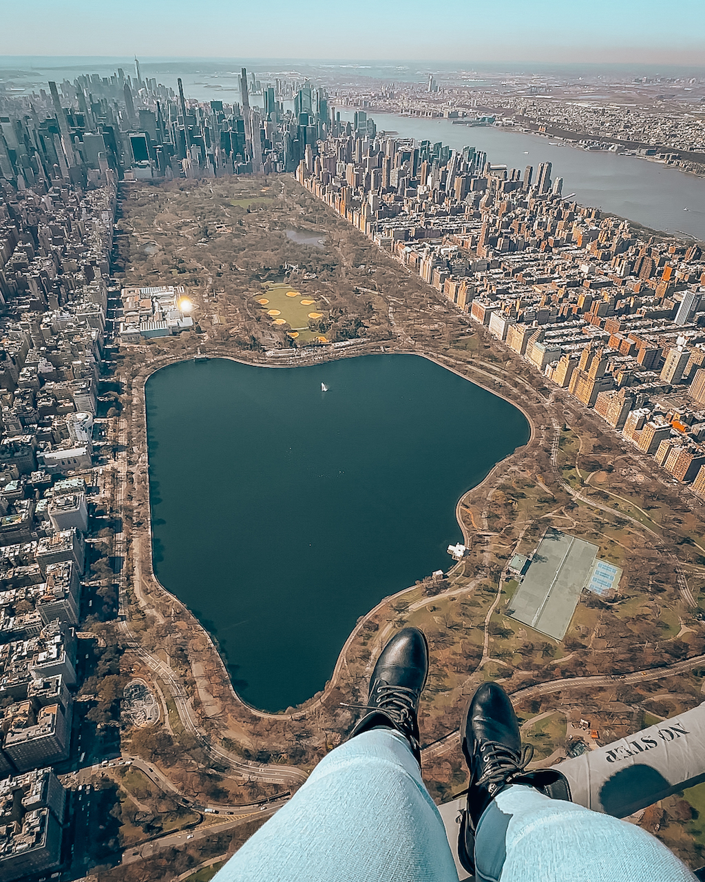FlyNYON The Ultimate NYC Helicopter Tour - Globelle Gina