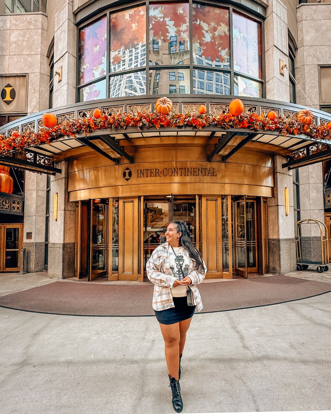 intercontinental chicago autumn decorations - Globelle Gina